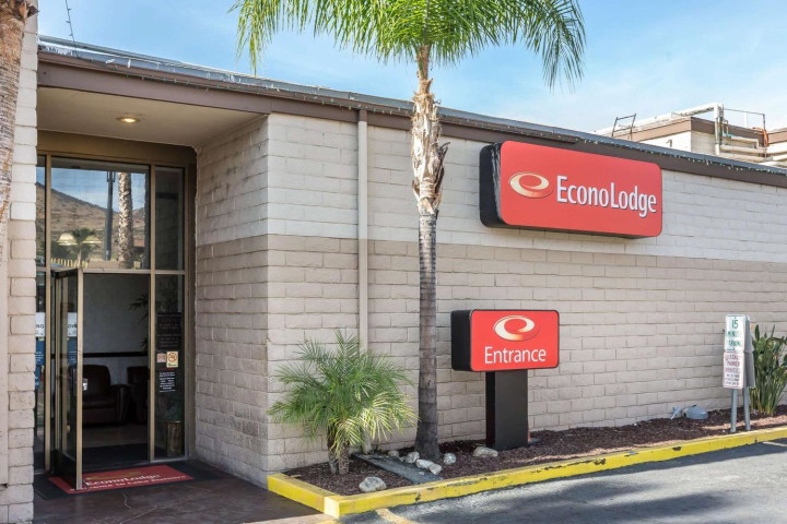 Econo Lodge Lake Elsinore Casino - Temecula, CA