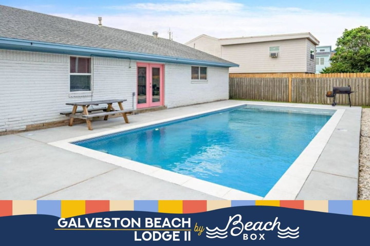 Family Home With Private Pool And Game Room Close To The Beach -