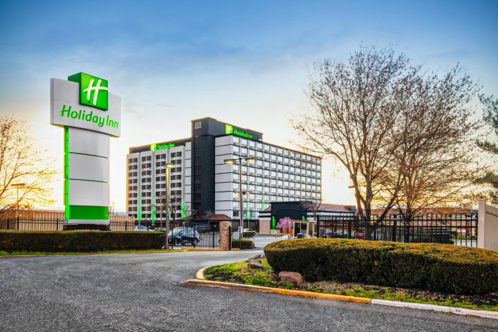 Holiday Inn Newark International Airport - Elizabeth, NJ
