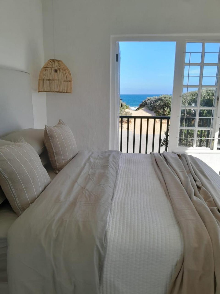 Ohana House - Unbeatable Location - Sea Views - Port Alfred