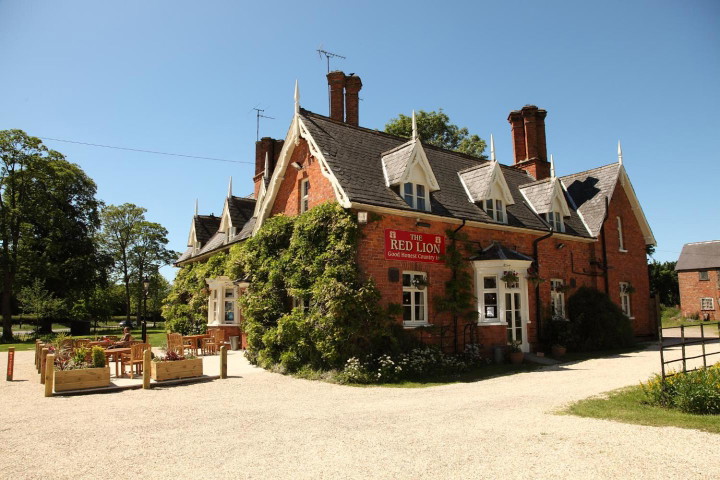 The Red Lion - Horncastle