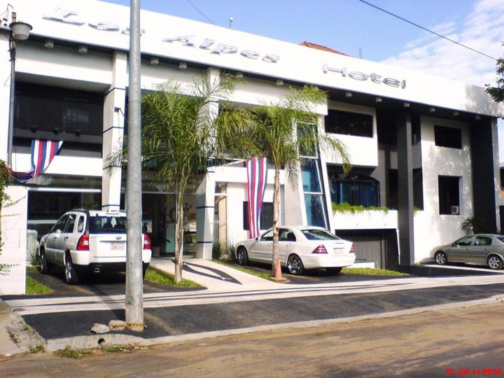 Los Alpes Villa Morra - Asuncion