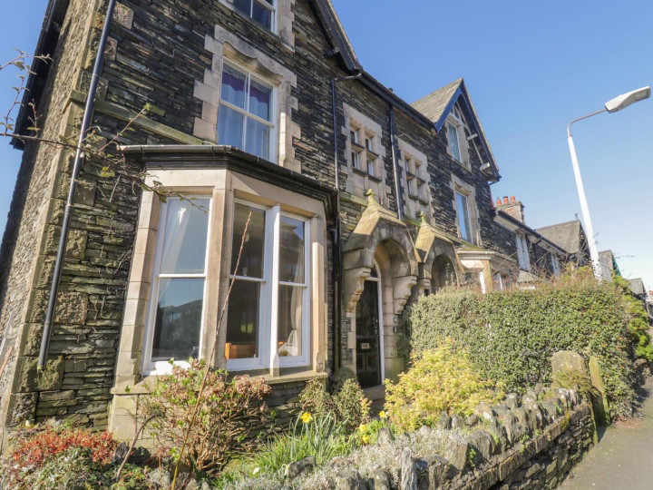 48 Oak Street - Windermere