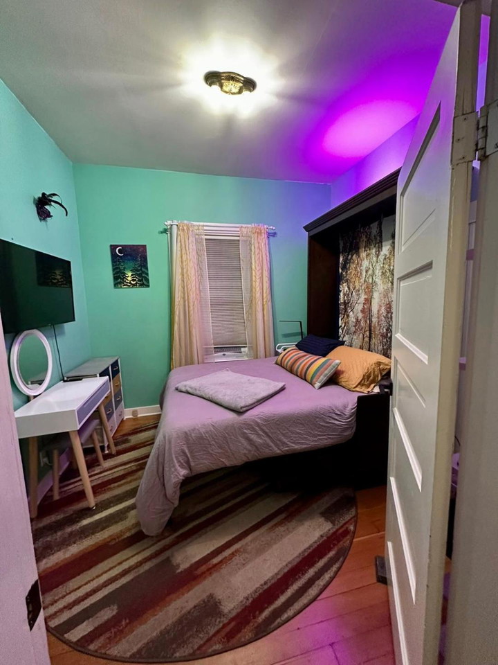 Room At 4114 - Washington