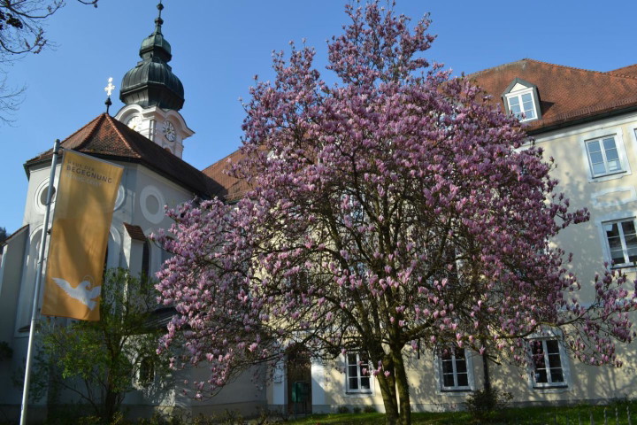 Haus Der Begegnung Heilig Geist - Burghausen