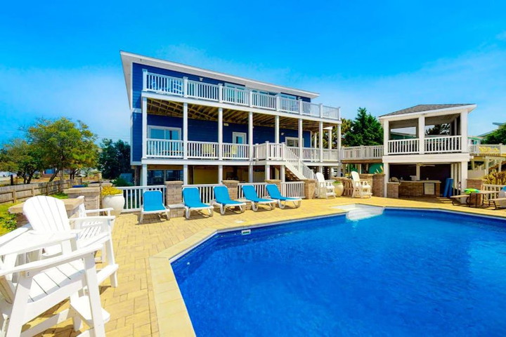 Ocean Heart - Virginia Beach, VA