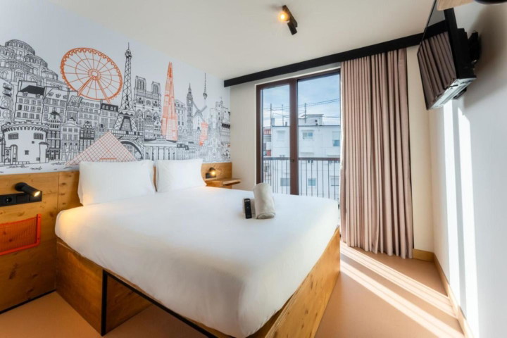 Easyhotel Valencia Ciutat Vella - El Saler