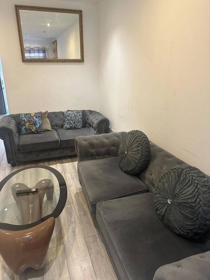 4 Bedroom House, 6 Beds In East Ham - Londres