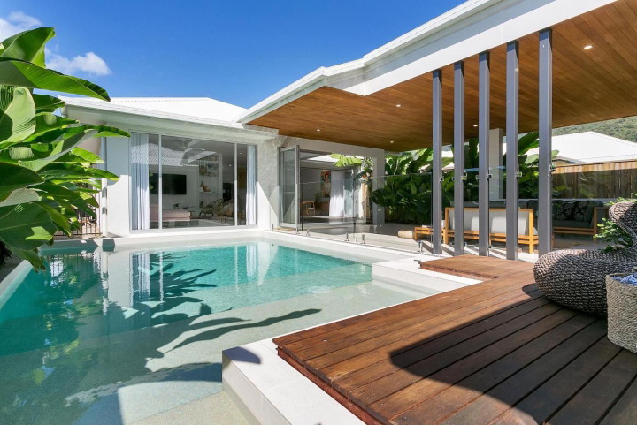 Belle Escapes 94 Cascade Luxury Home Palm Cove - Cairns
