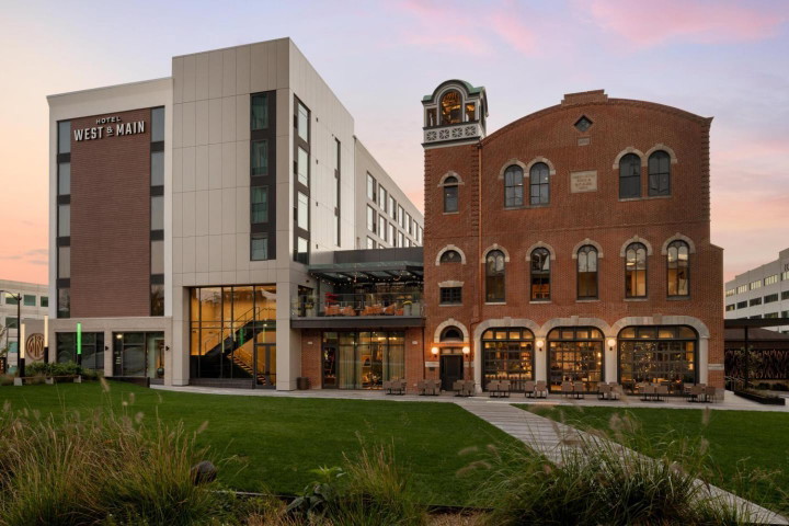Hotel West & Main Conshohocken, Tapestry Collection Hilton - Villanova, PA