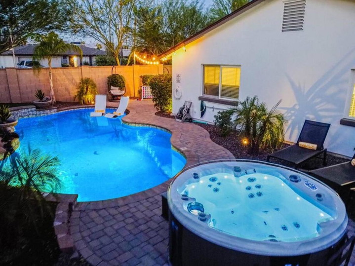 6brheated Poolgame Roomhot Tubgolf - Phoenix, AZ