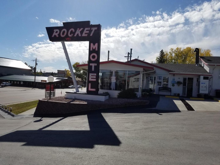 Rocket Motel - Custer, SD
