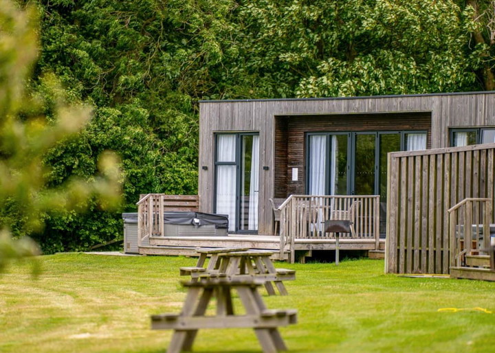 Swanborough Lakes Luxury Lodges - West Sussex