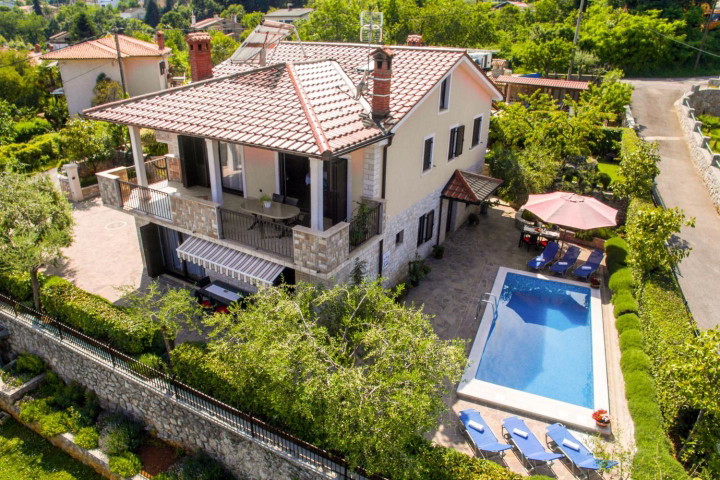 Apartments With A Swimming Pool Lovran, Opatija - 14196 - Croatia