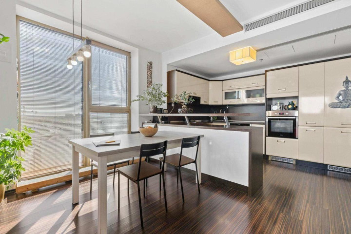 Vienna Gate Bright Family Apartment - Bratislava