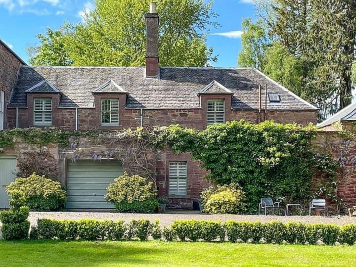 Reidochie Stables Luxury Haven Overlooking Garden - Blairgowrie