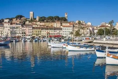 Logement Insolite Palais Des Festivals Cannes - Golfe-Juan
