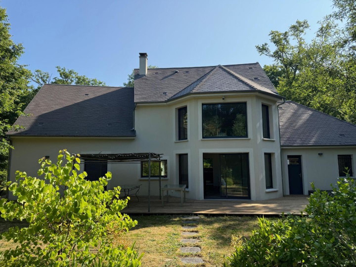 Spacieuse Villa Entre Forêt Et Golf, Calme Absolu - Orléans