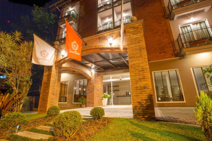 Lena Rosa Premium Hotel - Blumenau