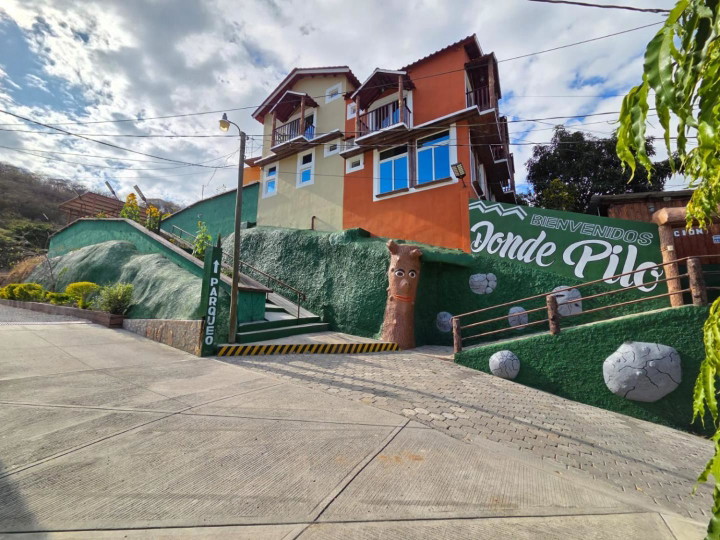 Hotel Y Restaurante Donde Pilo - 瓜地馬拉