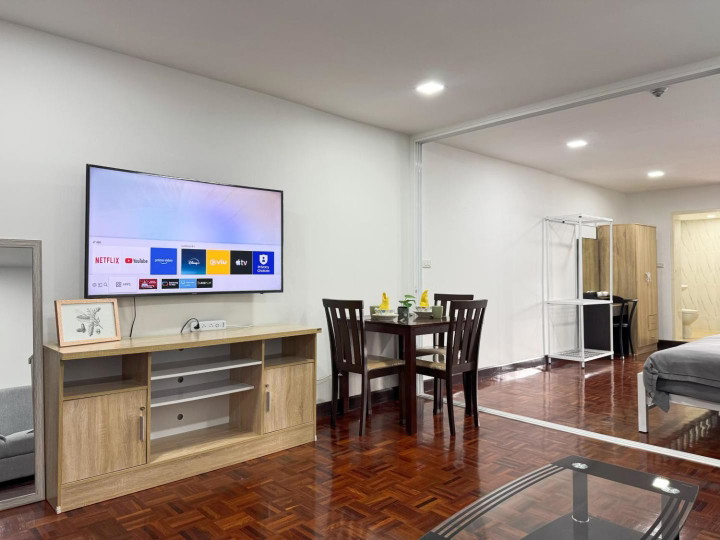 City Center 1br Sleeps 4 Near Bts & Bars - Bangkok