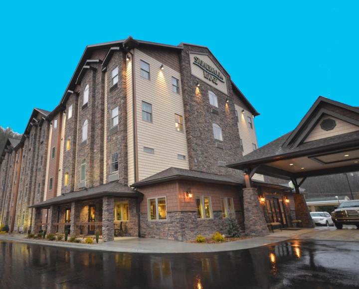 Stonebrook Lodge - Cherokee, NC