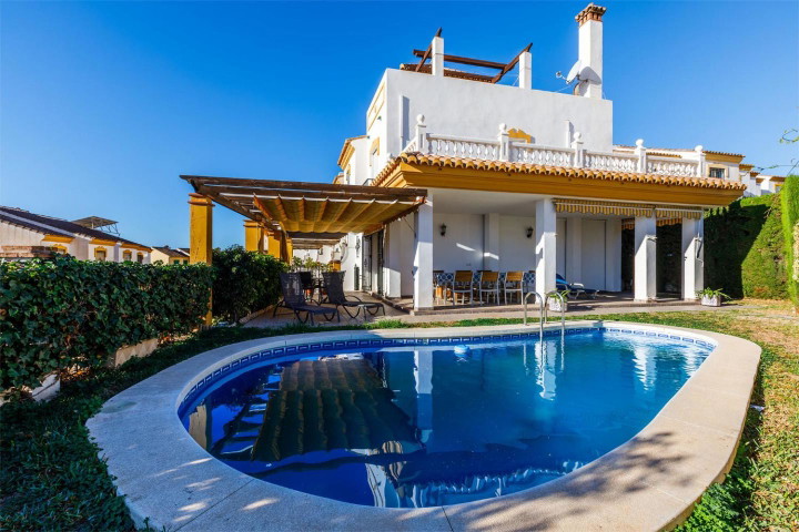 A&n Private Pool Garden Villa With Bbq Torre Del Mar - Vélez-Málaga