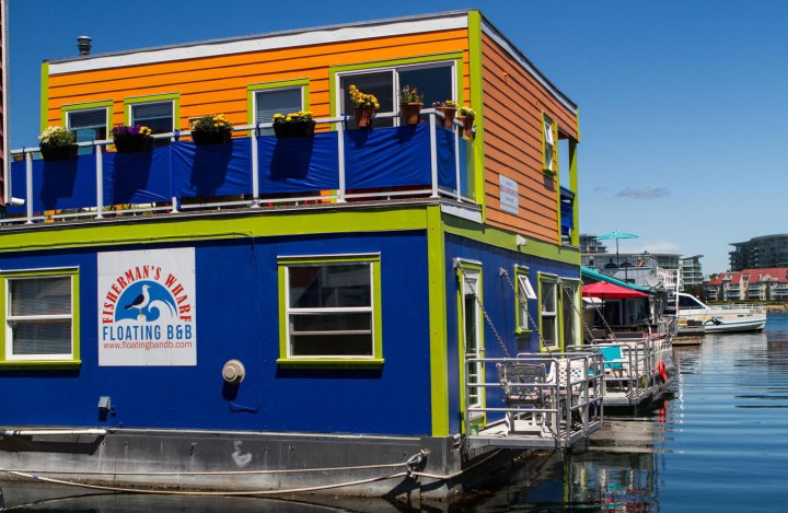 A Float Home B&b In Fisherman’s Wharf - Victoria