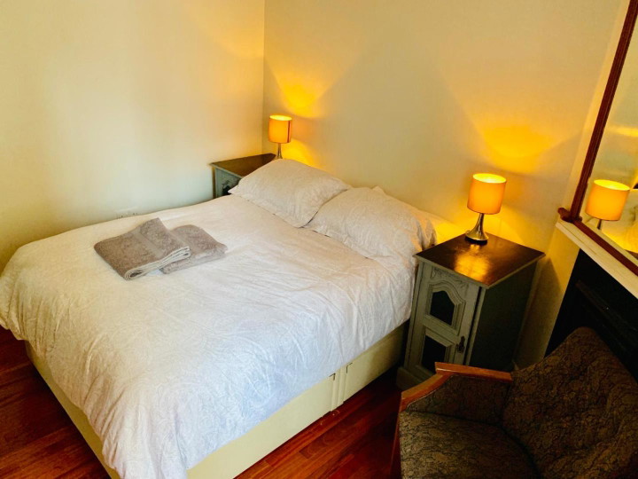 Tapestry Apartment - Kingston-upon-Thames