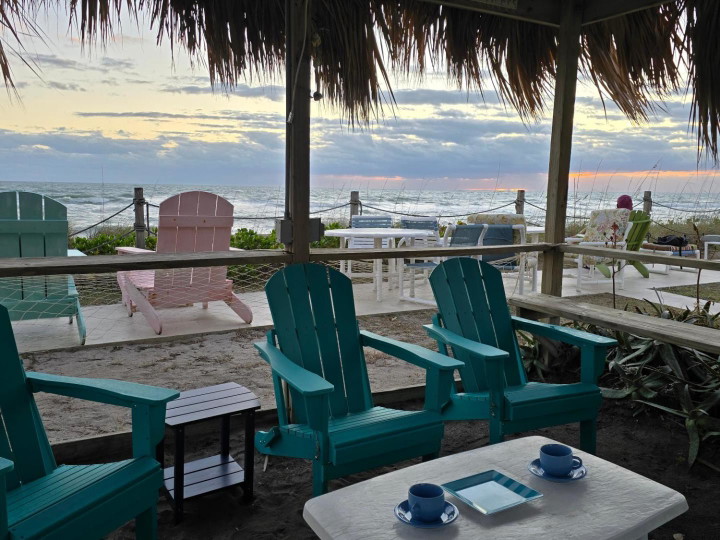 Oceanfront Sea Scape Motel - Melbourne, FL