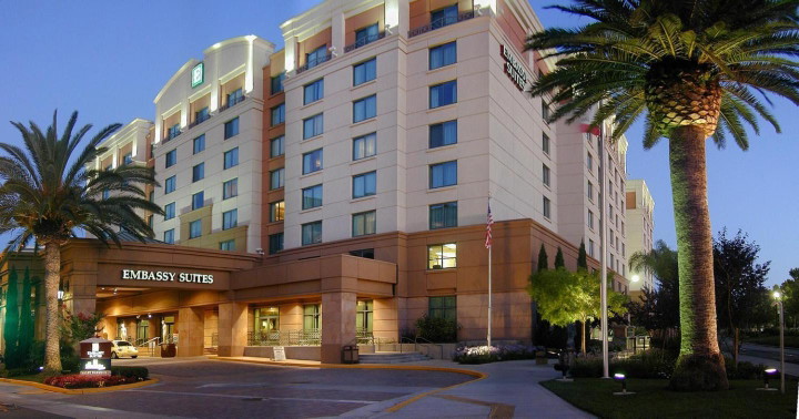 Embassy Suites By Hilton Sacramento Riverfront Promenade - Sacramento, CA