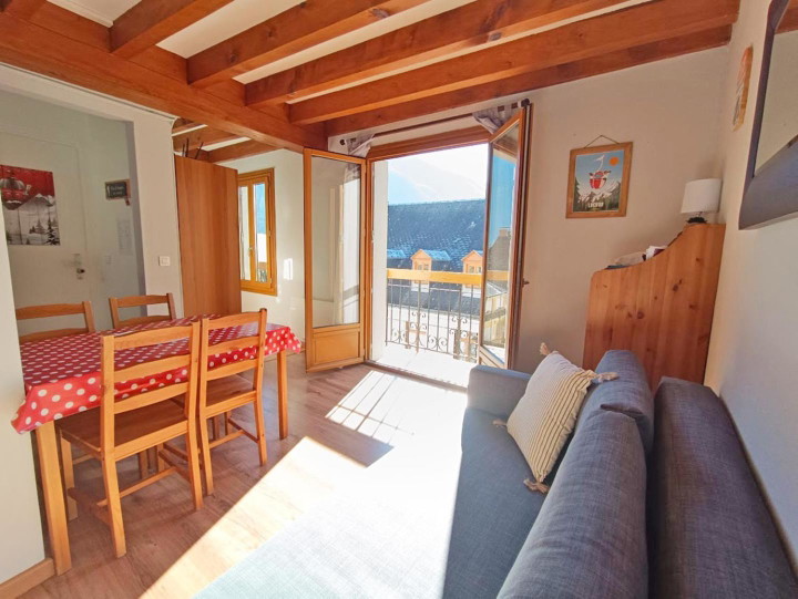 La Tanière, T2 Duplex, Centre Luchon, 4 Personnes, Wifi, 3ème éTage - Bagnères-de-Luchon