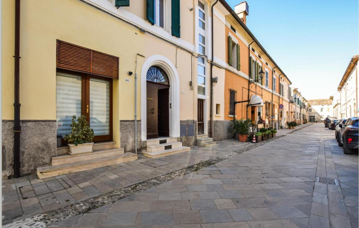 Gorgeous Apartment In Cervia With Wifi - Milano Marittima