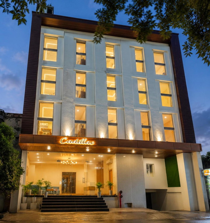 Perfectstayz Premium Cadillac - Varanasi