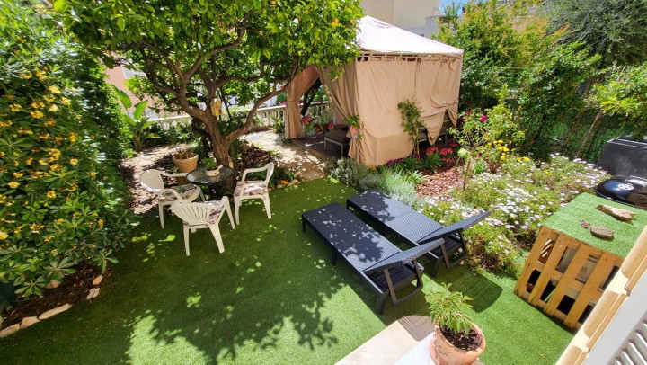 Super Flat, Garden. Bnbrickeys - Mônaco