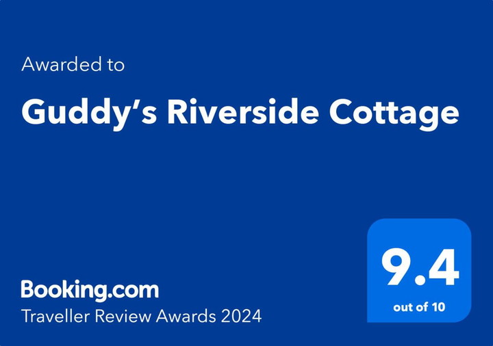 Guddy’s Riverside Cottage - Fiji