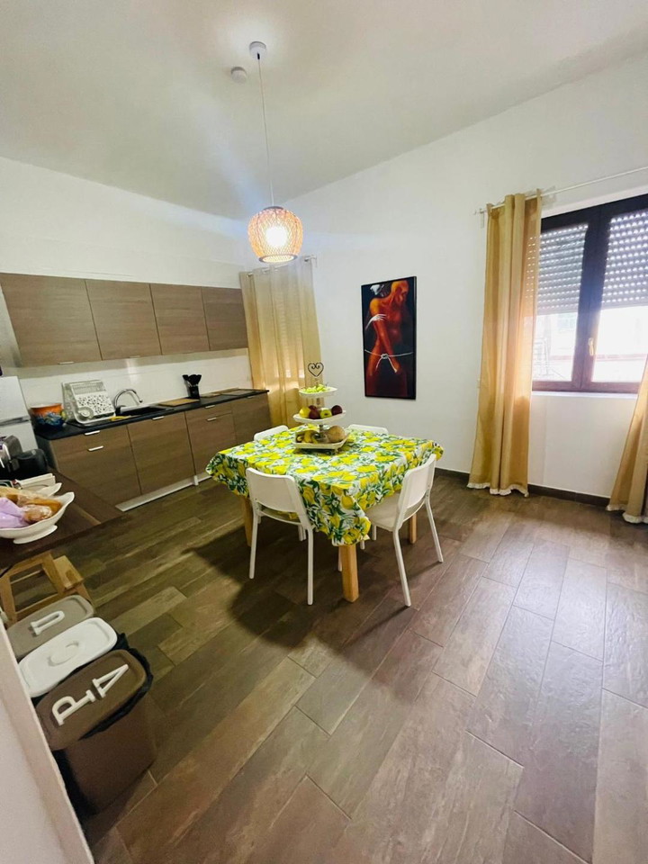 Casa Politeama Spacious Central Flat By Oplonti Station For Pompeii, Sorrento And Naples - Torre Annunziata