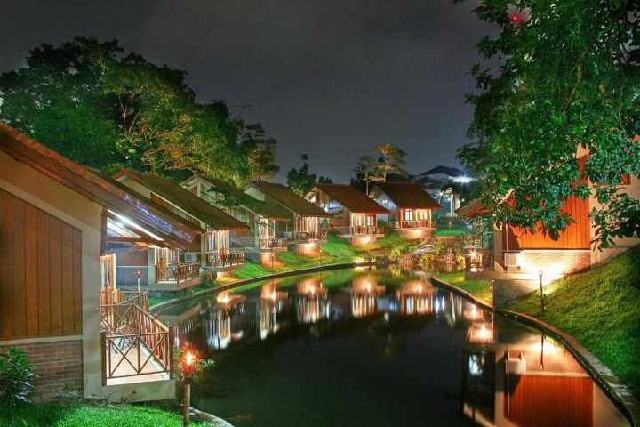 Ahadiat Hotel & Bungalow - Bandung