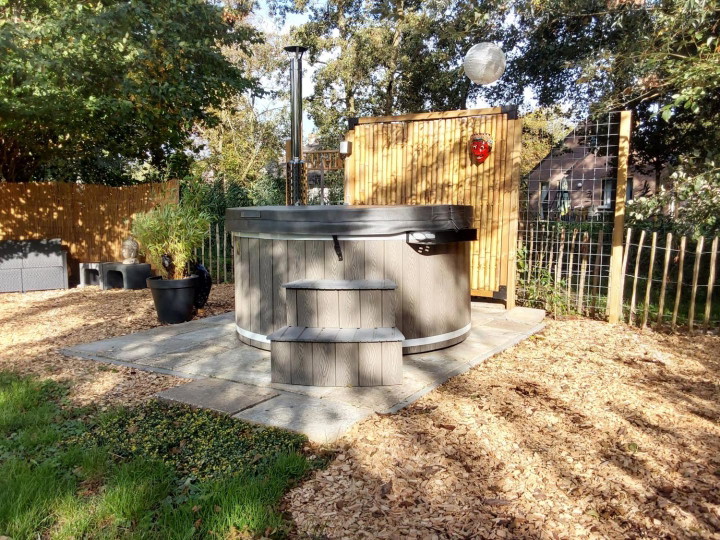 Rumah Senang Wellness Met Hottub En Tuin - Nijmegen