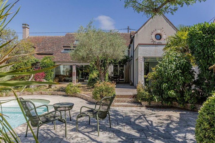 L'évasion Oasis - Villa Jacuzzi Et Piscine à Orléans - Orléans