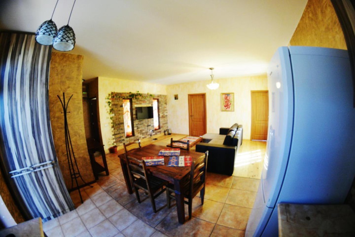 Family Mini-hotel Martirosyan's And Tours - Ereván