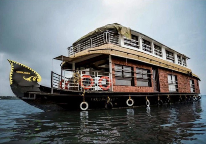 Omkaram Houseboats - Alappuzha