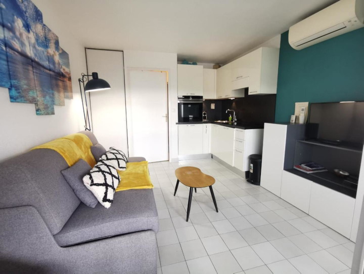 Studio Ciel D'azur - Fréjus Plage - Tout à Pied - Clim - Wifi - Parking - Etage éLevé - Vue Mer - Fréjus