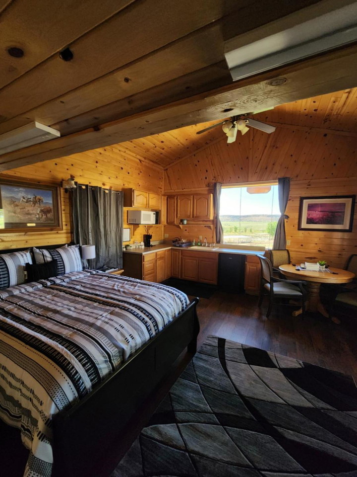 Grandpa's Cabin - Utah