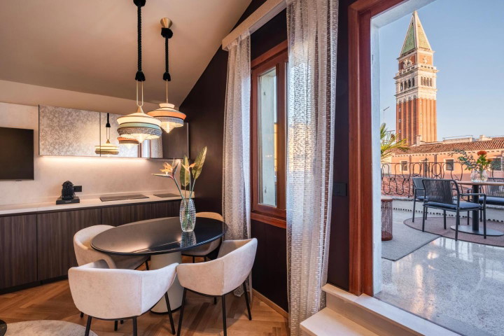 Palazzo Rota Luxury Apartments - Venice