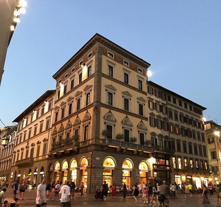 Palazzo Gamba Apartments Al Duomo - Florence