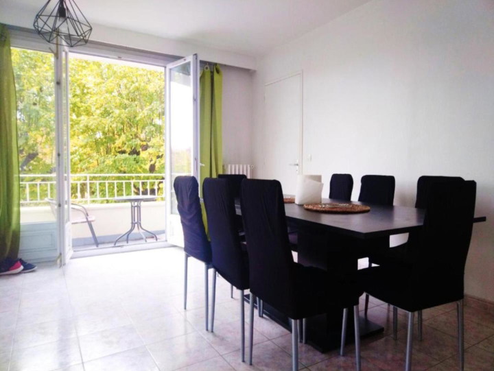 Suite Familiale Face Au Square Arboré - Enghien-les-Bains