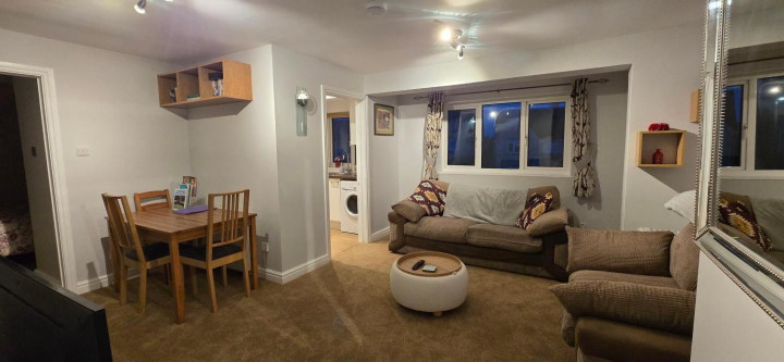 Lovely Cosy Apartment Near Water Parks - Somerford Keynes