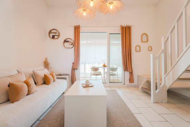 Appartement T2 - 6 Couchages - 50m Du Port Miramar - Hyères