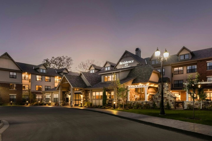 Residence Inn By Marriott Milwaukee Brookfield - Wauwatosa, WI